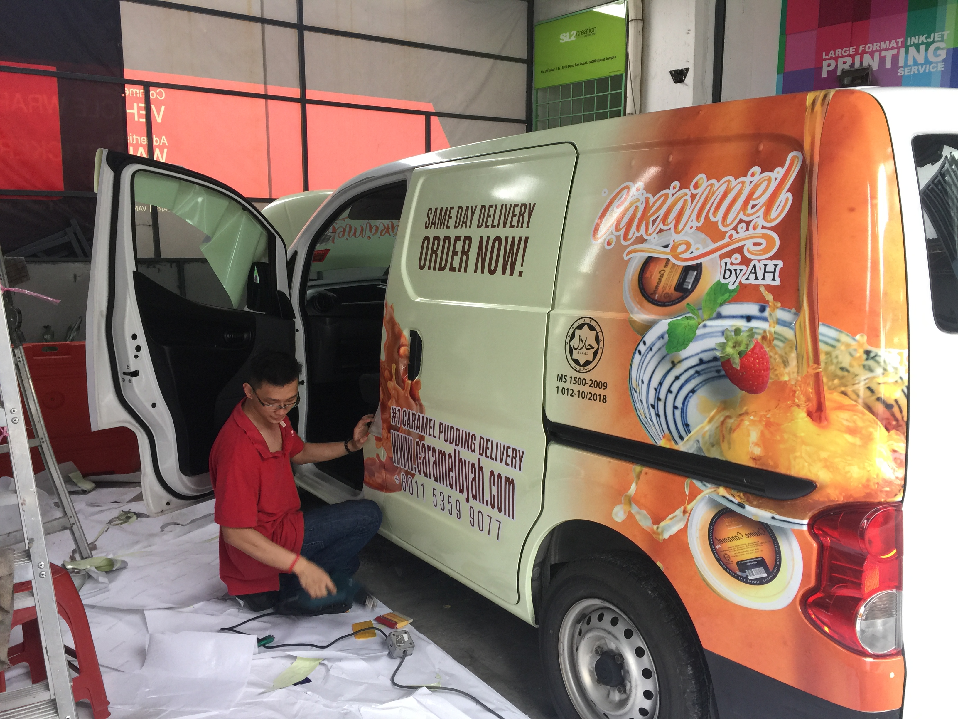 Van Graphic Sticker Wrapping van-graphic-sticker-wrapping
